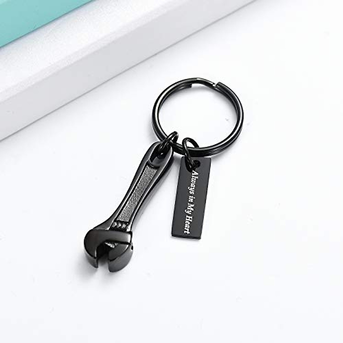 shajwo Cremation Jewelry Wrench Urn Keychain for Ashes Memorial Keepsake Urns for Human Ashes Keyring,Keychain-Black（1.25“0.39”）
