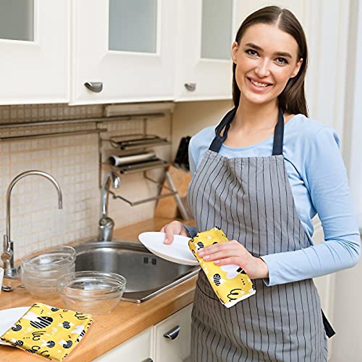 3 Pcs Lemon Bee Kitchen Towels Honey Bee Lemon Dish Towels Bee Lemon Bathroom Hand Towels Farmhouse Spring Gnome Honeycomb Lemon Bee Kitchen Decor Rustic Dish Tea Towels, 18 x 28 Inch (Elegant Style)