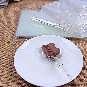 Beasea 4 x 6 Inches Treat Bags Cello Bags, Cellophane Bags 300pcs Cake Pop Treat Cello Bags for lollipop with 4 Mix Colors Twist Ties for Bakery Popcorn Cookies Candies Dessert