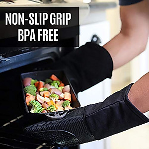 HOMWE Silicone Oven Mitts and Pot Holders, 4-Piece Set, Heavy Duty Cooking Gloves, Kitchen Counter Safe Trivet Mats, Advanced Heat Resistance, Slip-Resistant Textured Grip, Black