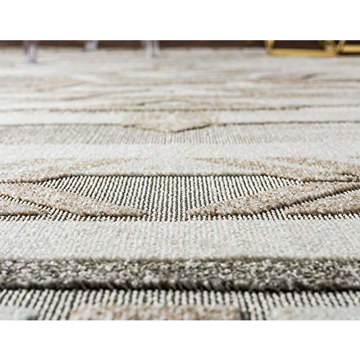Unique Loom Modern Collection Geometric, High-Low Pile, Vintage, Arrows, Indoor and Outdoor Area Rug, 9 ft x 12 ft, Light Brown/Beige