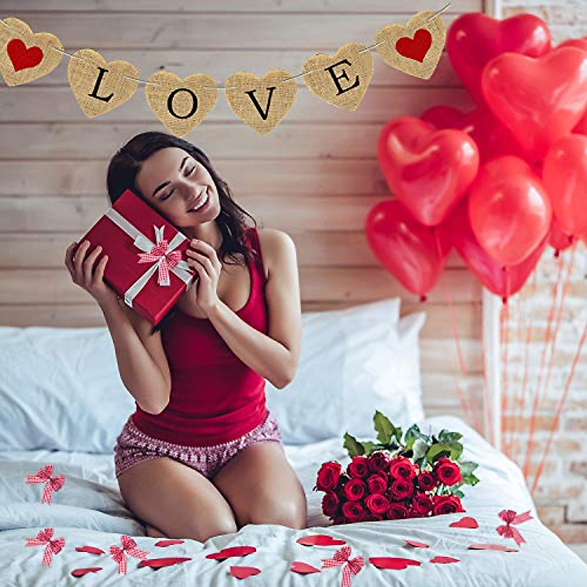 Cmaone Love Burlap Banner Valentines Day Decoration Banner Heart Shape Garland Bunting Flags for Valentines Wedding Baby Shower Anniversary Party Hanging Decorations