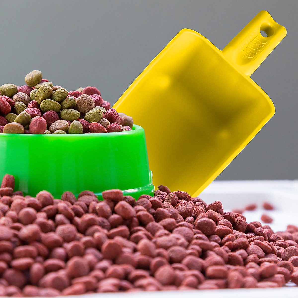 Vikan Remco 63006 Color-Coded Plastic Hand Scoop - BPA-Free Food-Safe Kitchen Utensils, Restaurant and Food Service Supplies, 16 oz, Yellow