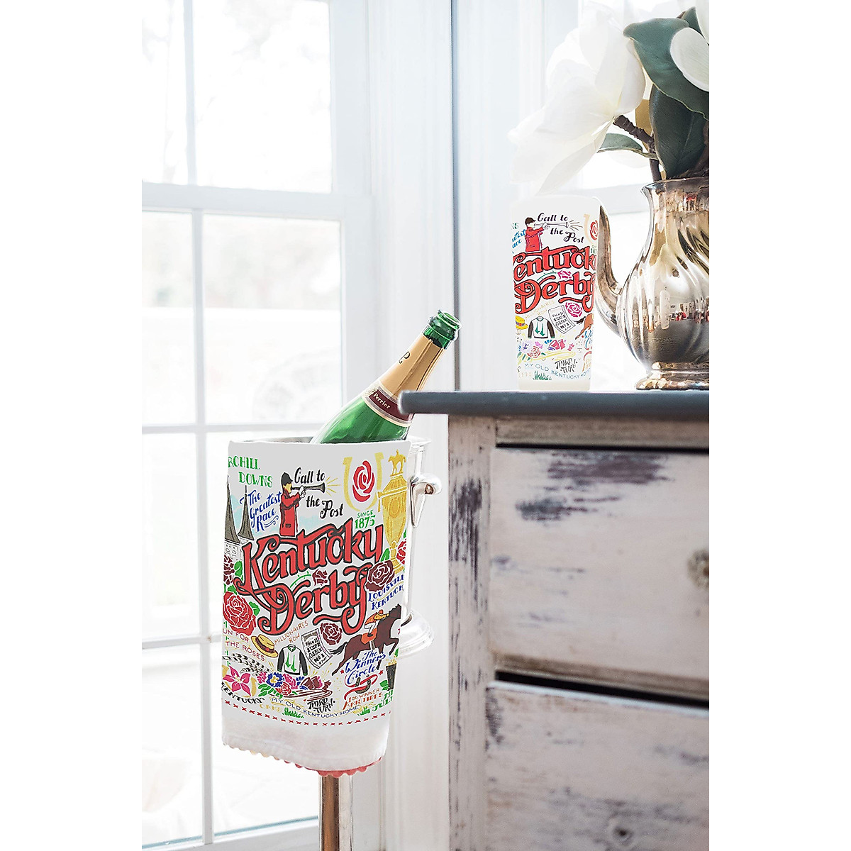 Catstudio Kentucky Derby Dish Towel, US Geography Souvenir Kitchen Towel, Hand Towel with Original Artwork, Washable Tea Towel for Kentucky Derby Lovers, Travel Souvenir