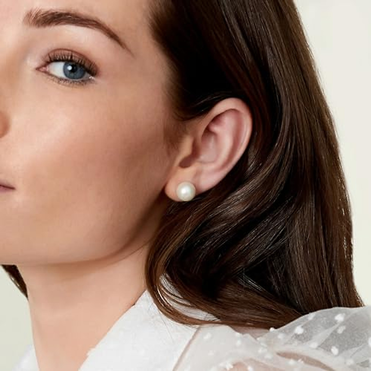 THE PEARL SOURCE Round White Freshwater Real Pearl Earrings in AAAA Quality for Women - 14k Gold Stud Earrings | Hypoallergenic Earrings with Genuine Cultured Pearls, 9.0-9.5mm