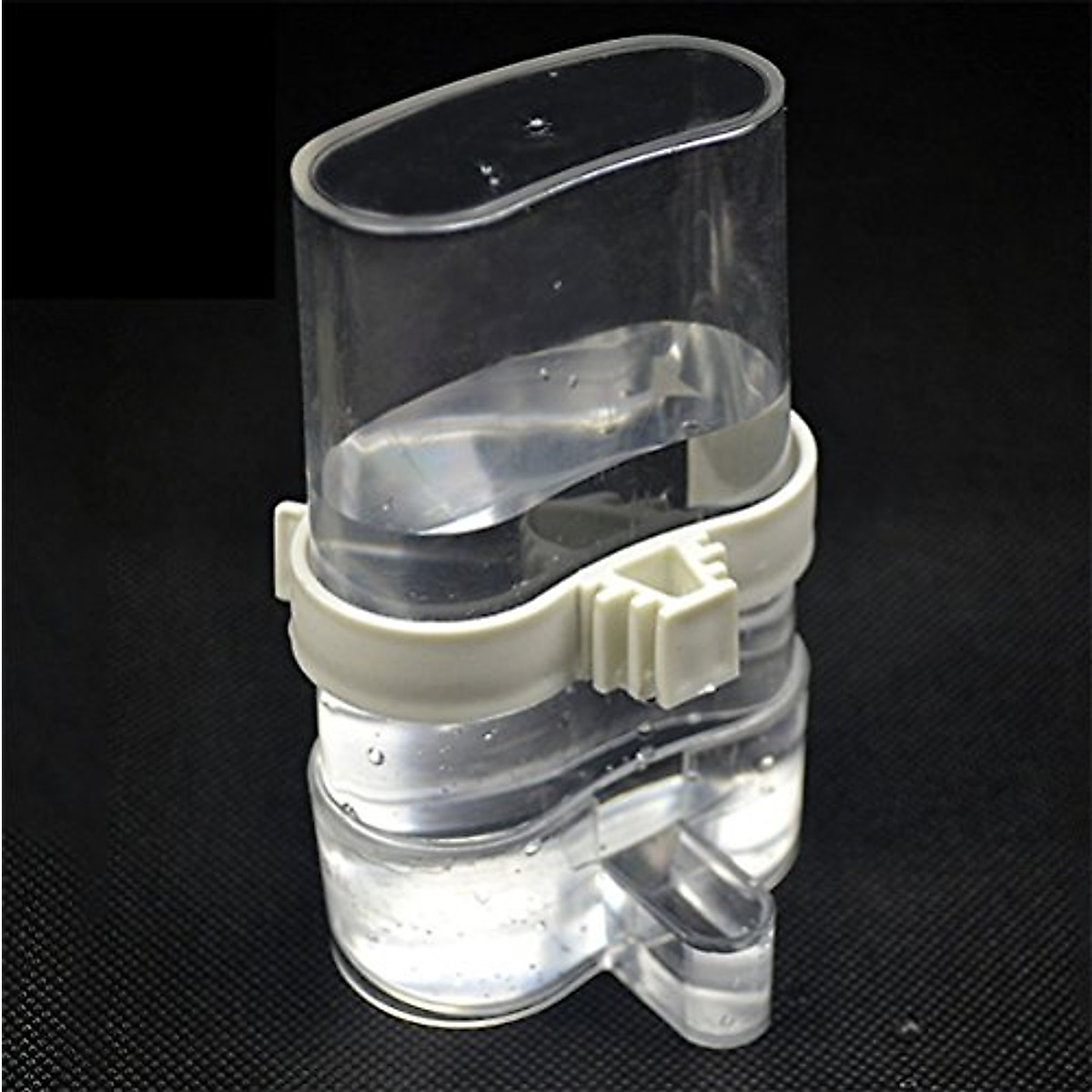 Bird Waterer Bird Feeders Bird Feed Water Dispenser for Parrot Budgies Parakeet Cockatiels Conure Lovebirds Finch African Greys 1pcs