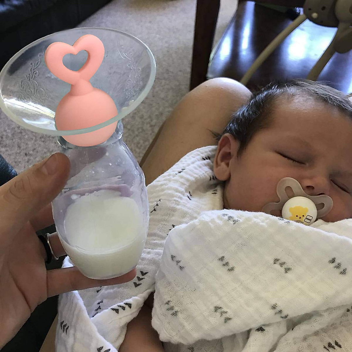 BumbleBee Manual Breast Pump with 2 Pack Breastfeeding Milk Saver Pink Star &Heart Stopper& lid in Gift Box Similar Breast Pump…