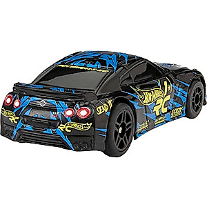 Hot Wheels RC 1:64 Scale Nissan GT-R Rechargeable Radio-Controlled Racing Cars for On- or Off-Track Play, Includes Car, Controller & Adapter for Kids 5 Years Old & Up