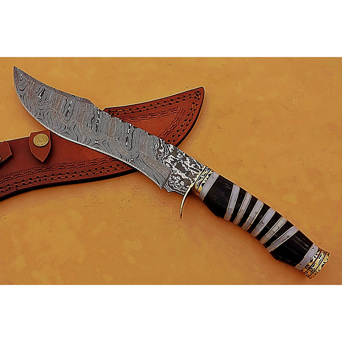 Smart & Sharp Custom Handmade Damascus Steel Hunting Knife/Bowie Knife SS-17367 (black)