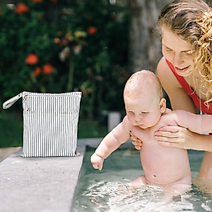 BABEYER 2Pcs Wet Dry Bags for Baby Cloth Diapers Waterproof Washable Reusable with Two Zipper Pockets for Dirty Gym Clothes, Travel, Beach Pool Daycare Soiled baby Accessories