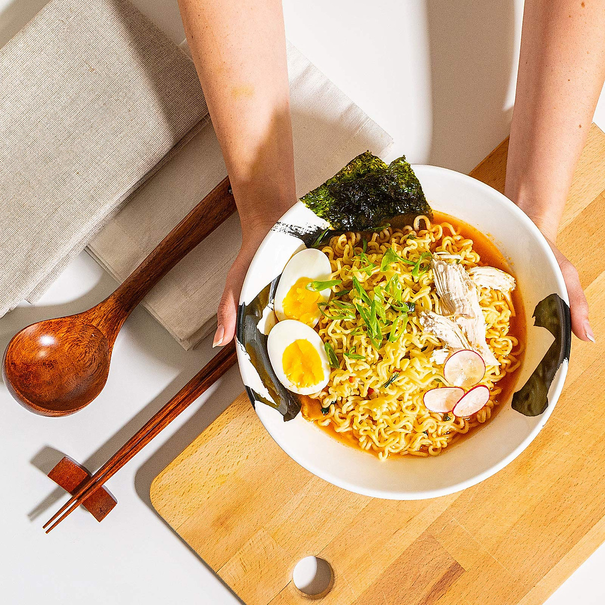 BICETTO Ceramic Japanese Ramen Bowl Set, 60oz Large Ramen Bowls with Chopsticks, Spoons and Chopstick Rests – Bowl for Ramen, Pho, Salad, Poke, Soup, Udon – Minimalist Design, Premium Quality, White