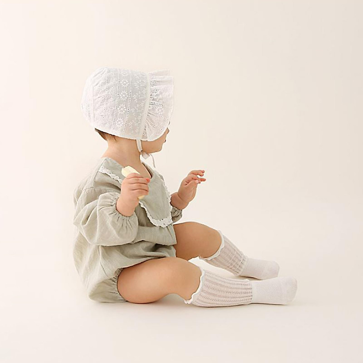 JELLYTREE Baby Hat Bonnet Toddler Girls Fashion Princess Ruffle Muslin Lining Cap Infant Lacy Beanie, White, L