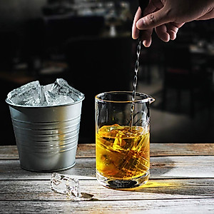 Cocktail Mixing Glass,Crystal Seamless Mixing Pitcher with Thick Bottom,Premium Stir Glass for Home and Bar,20oz, Perfect Yarai style Pitcher for Stirring Drinks