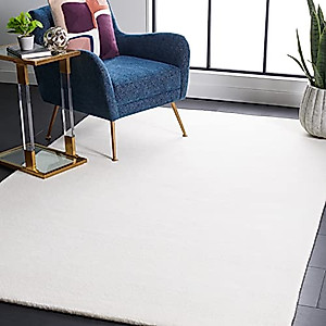 SAFAVIEH Fifth Avenue Collection Area Rug - 6' x 9', Ivory, Handmade Modern Solid Wool, Ideal for High Traffic Areas in Living Room, Bedroom (FTV128A)