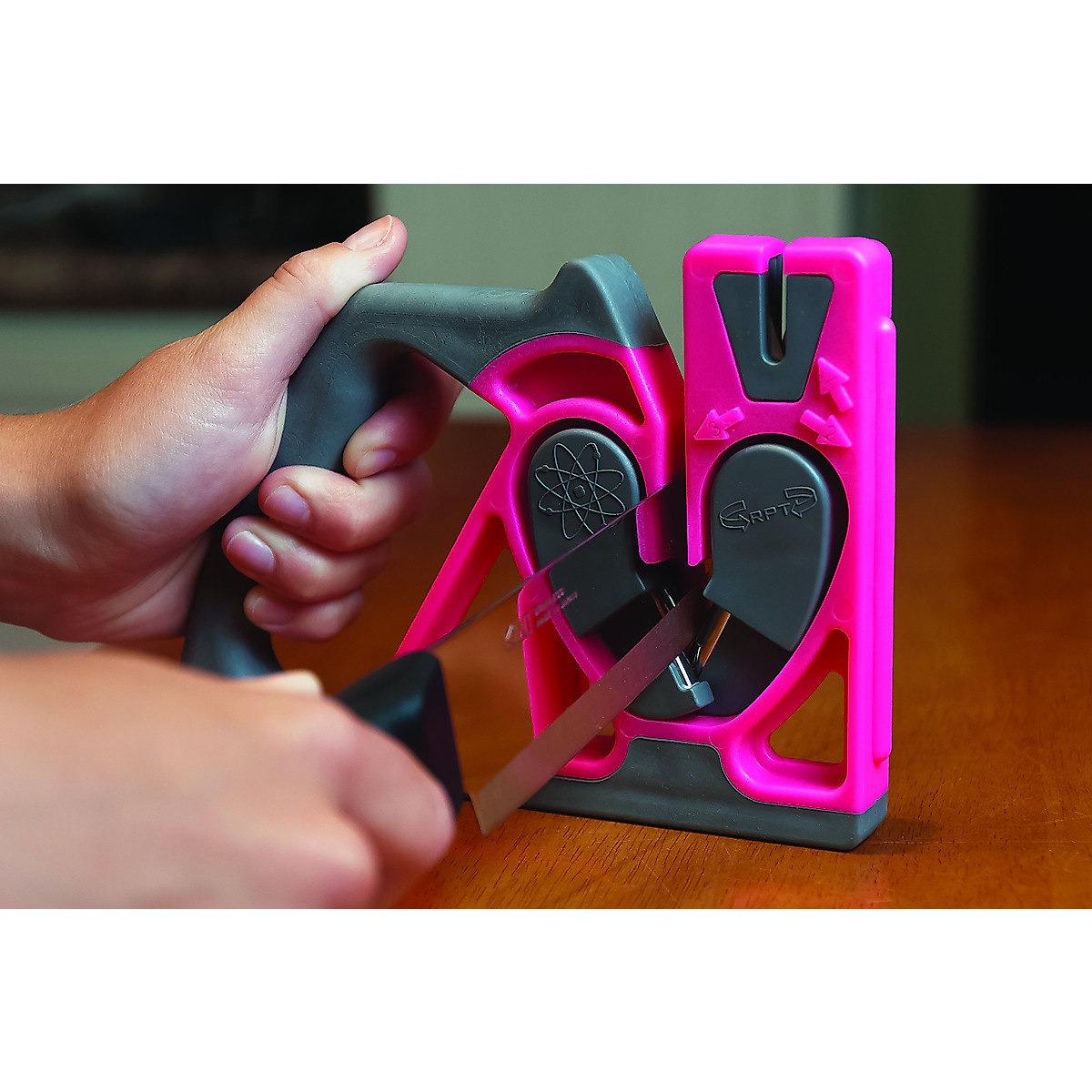 RPT Kinetics Knife Sharpener, Sharpening Made Simple with Reverse Polarity Technology for Straight Edge and Serrated Knives, Made in the USA