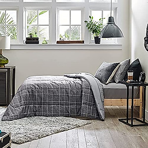 OCM Plush Supersoft Throw Rug 27" x 42" in Gray | Perfect for College Dorm, Bedroom and Bathroom | Luxurious Feel | Cotton-Polyester Blend | No-Skid Backing