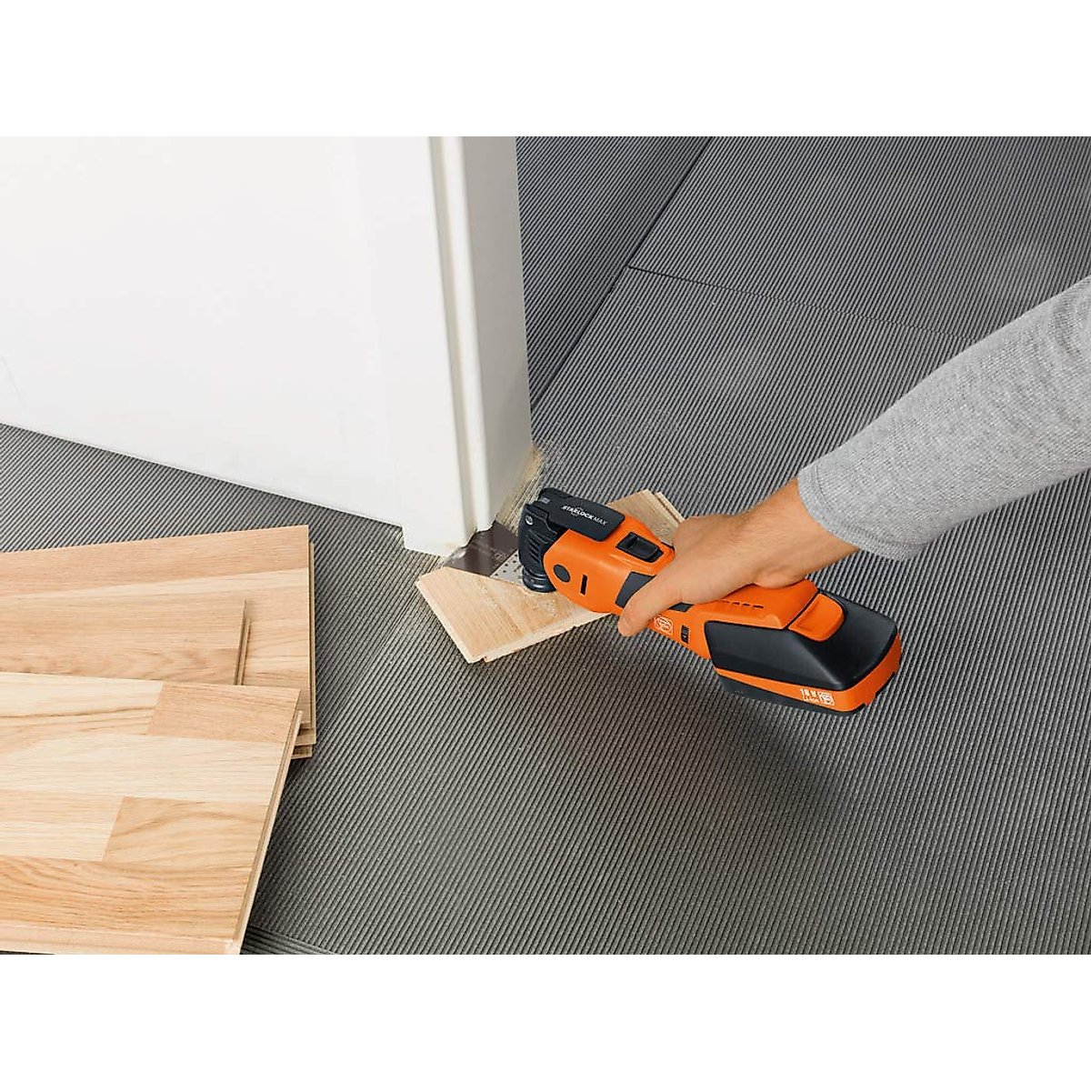 Fein Multimaster Tool AMM 700 Max Top Oscillating Kit - 18V Battery-Powered Cordless Multi Tool for Interior Work and Renovation - Includes 60 Accessories with Case - 71293461090