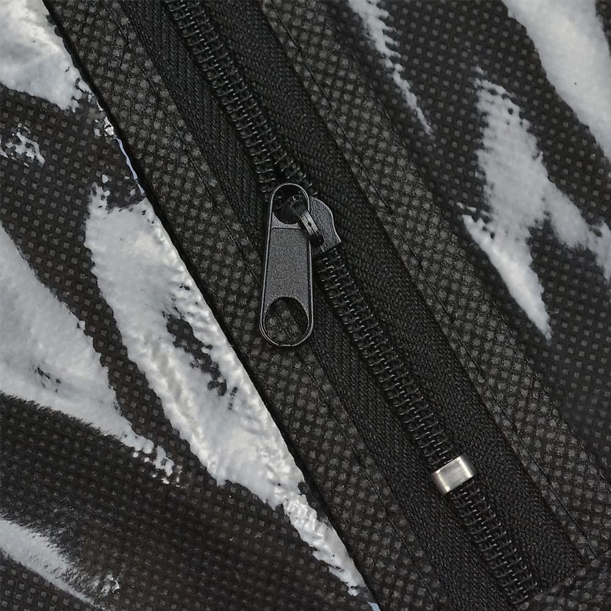 YANTAISIYU Hair Extensions Storage Bag with Hair Extensions Hanger Portable Wig Storage Bag Dust-proof Hair Extensions Bag (Black)