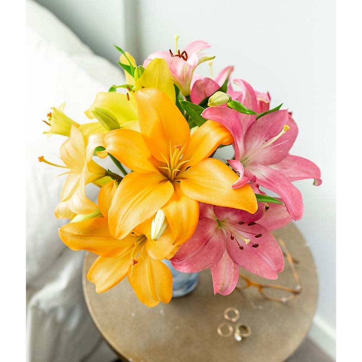 From You Flowers - Stunning Lily Bouquet with Glass Vase (Fresh Flowers) Birthday, Anniversary, Get Well, Sympathy, Congratulations, Thank You