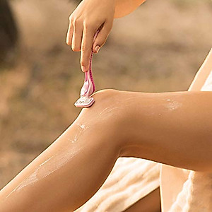 Schick Intuition F.a.b. Razor for Women with 1 Handle and 3 Razor Blade Refills