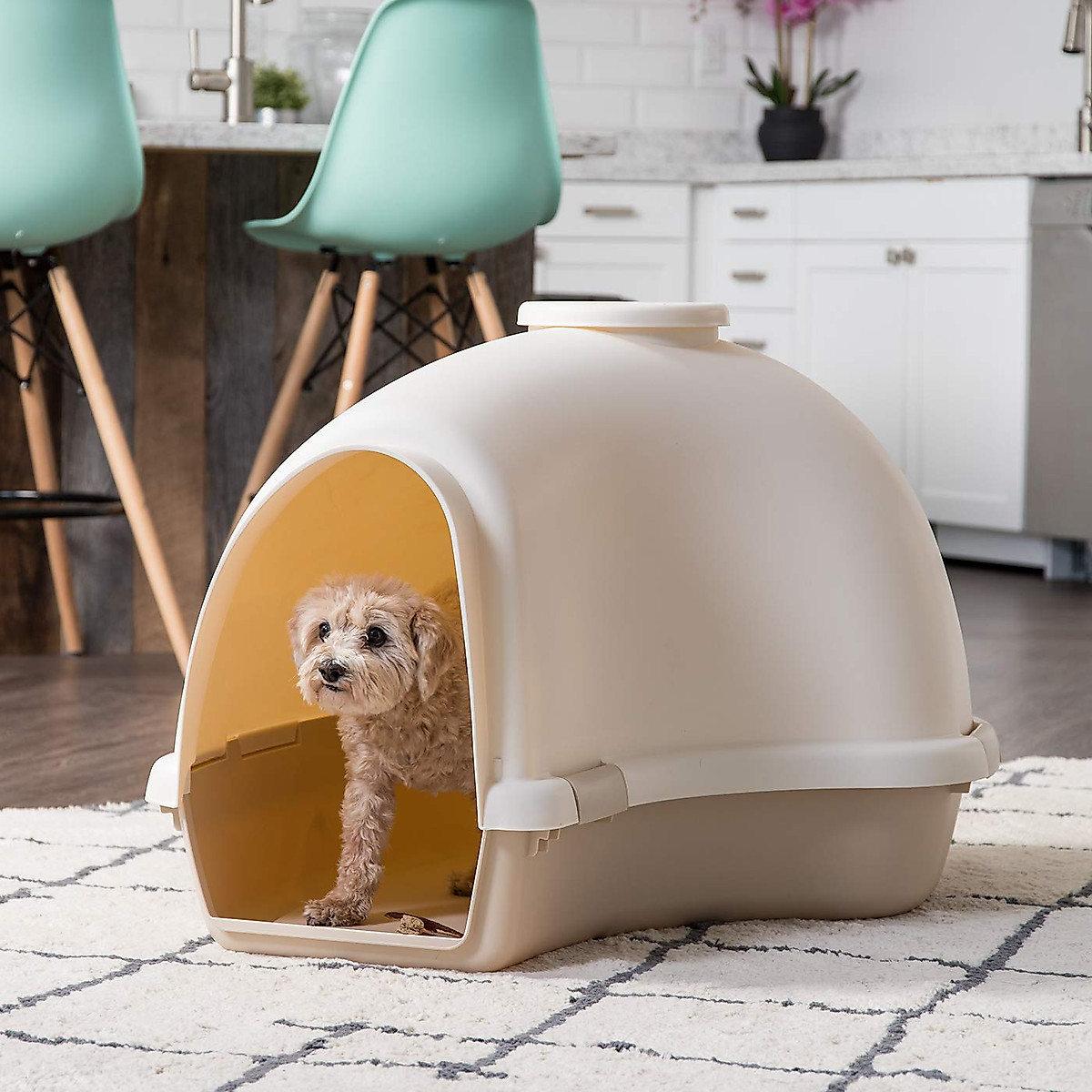 IRIS USA Large Igloo Shaped Dog House, White/Almond