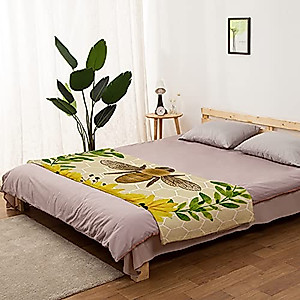 Bee Throw Blanket 50" x 60", Lightweight Super Soft Bed Blanket for Bedroom Living Rooms, Cozy Fleece Comfy Microfiber Throw Blankets for Couch Sofa, Hexagonal Pattern Honeycomb Beehive Sunflower