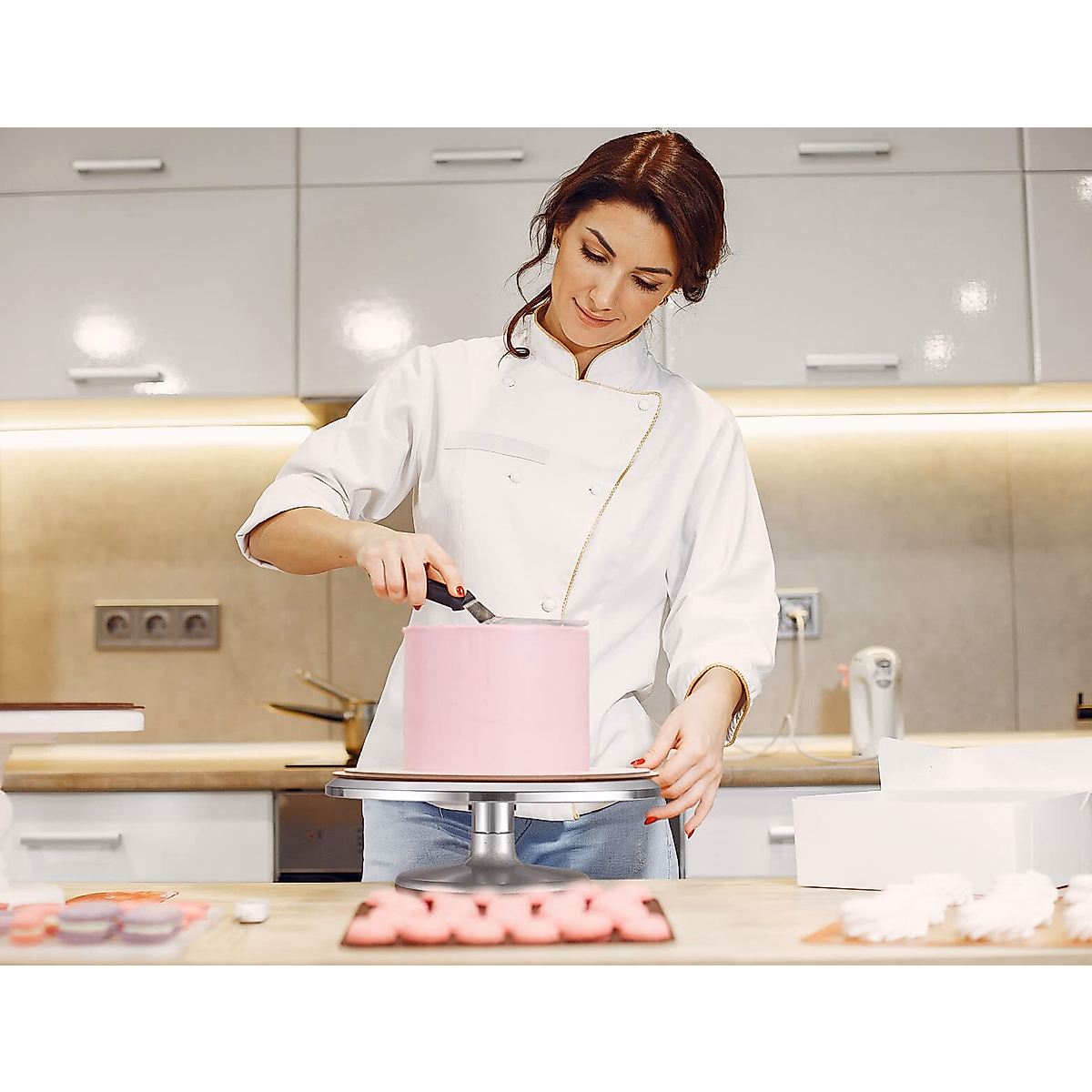 Kootek Aluminium Cake Turntable, 12 Inch Rotating Cake Stand, 35 pcs Cake Decorating Kit Supplies with 24 Numbered Icing Piping Tips, 2 Frosting Spatula, Pastry Bags and Other Baking Tools