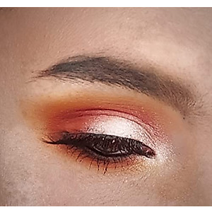 Makeup Revolution Reloaded Palette, Makeup Eyeshadow Palette, Includes 15 Shades, Lasts All Day Long, Cruelty Free, Iconic 3.0, 16.5g