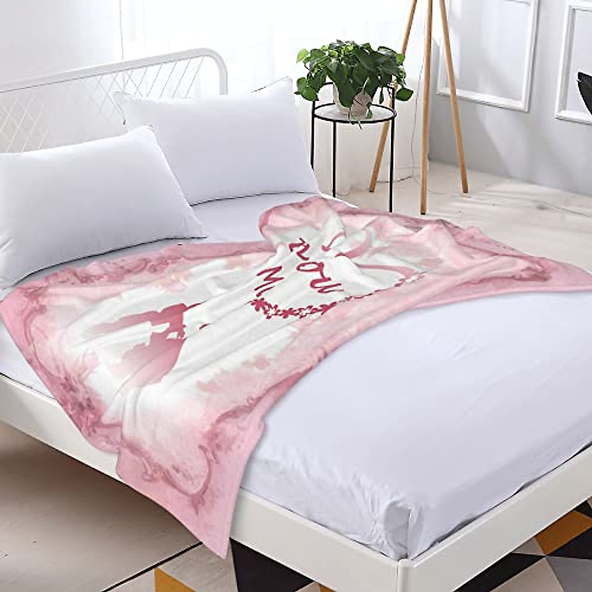 HELERKOL Mom Gift Blanket,I Love You Mom Gift,Mother's Day Pink Blanket,Birthday Gifts for Mom - Gifts from Daughter or Son(50"x60")