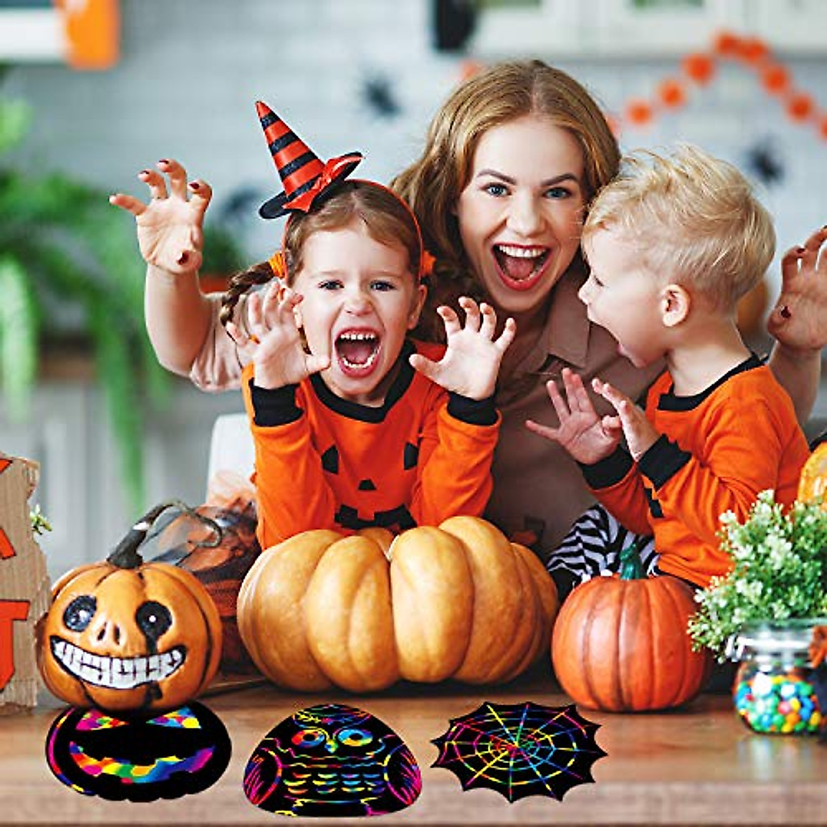 Halloween Scratch Paper Art,Funnlot 42PCS Halloween Scratch Paper Halloween Games for Kids Halloween Ornaments Scratch Magic Scratch Off Cards Paper Birthday Education Game Halloween Craft with Tool