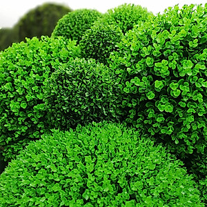 HUIKJI 2Pcs Faux Plant Ball,Green Plastic Ball-Decorative,Artificial gPlant Ball,Faux Plastic Decorative Balls for Backyard Balcony Garden Wedding and Home Décor 14.9in