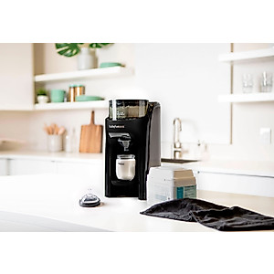 Baby Brezza Formula Pro Advanced WiFi Formula Dispenser Machine - Automatically Mix a Warm Formula Bottle Instantly - Easily Make Bottle with Automatic Powder Blending, Black