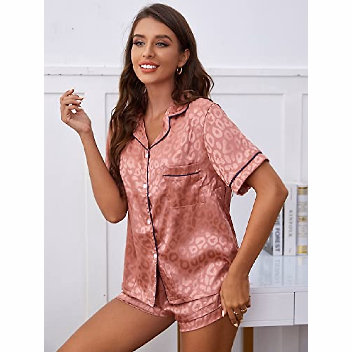 Floerns Women's Notch Collar Leopard Print Sleepwear Two Piece Pajama Set Pink Leopard S