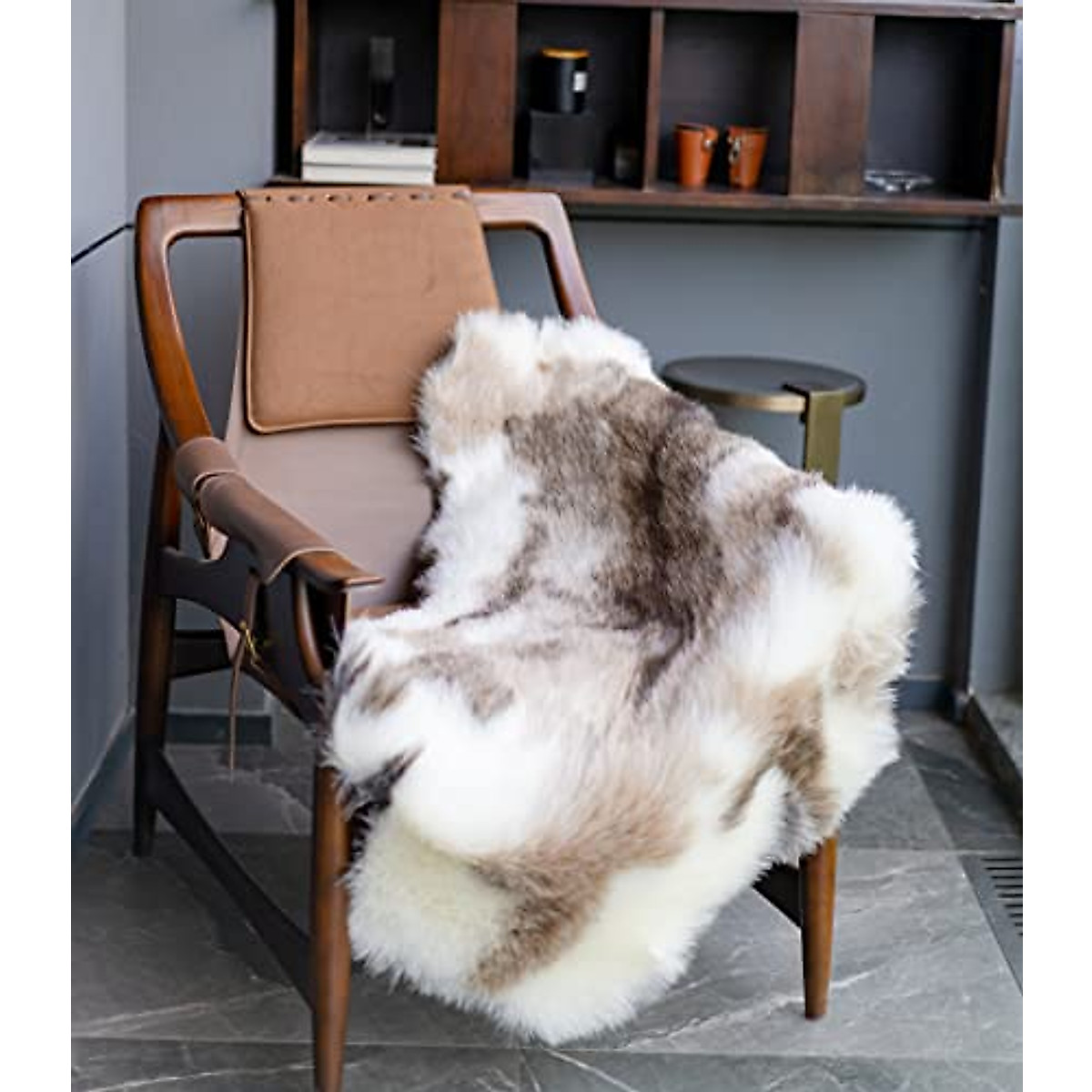 DUPA LIFE Reindeer Print Mixed Beige White ReindeerSkin Faux Fur Reindeer Hide Area Rug for Bedroom, Living Room,Chair Cover. Ultra Soft Fluffy Cozy Washable 3x3.5Feet