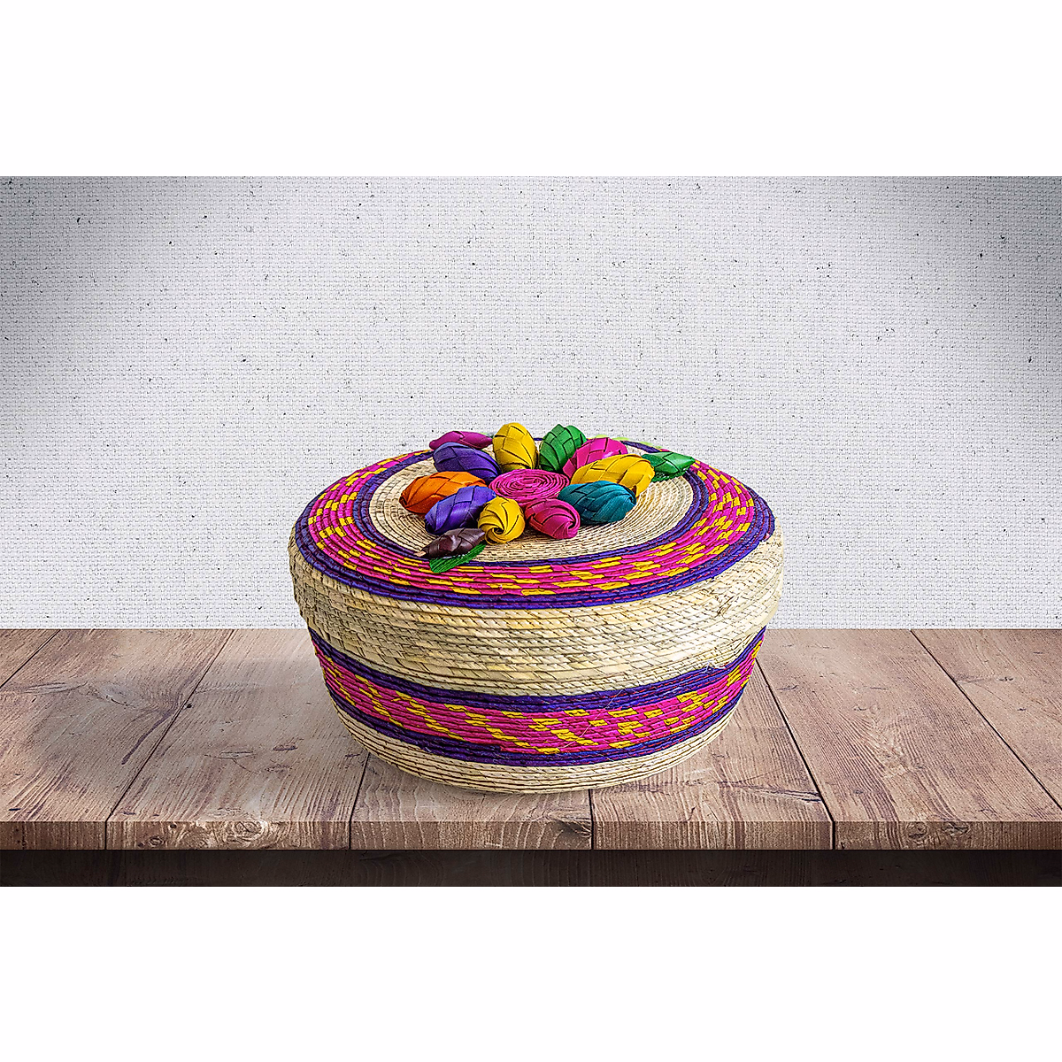 2-Pack Genuine Mexican Handwoven Tortilla Basket, Fiesta Mexican Tortilla Warmer, Tortilla Holder, Tortillero, Palm Straw Baskets Handmade in Mexico, Mexican Bowls (1, Floresita)