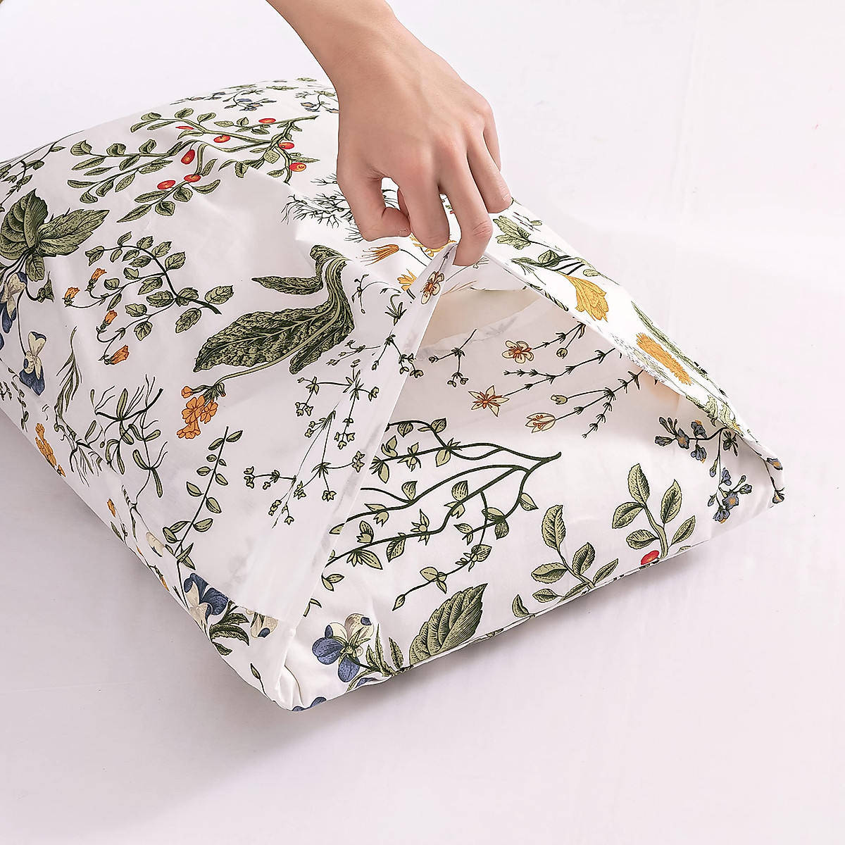 ECOCOTT 100% Cotton Pillowcases Standard Size, Floral Print Pattern Pillow Cover 2 Pack, Super Soft Envelope Closure Standard Pillow Case Set (Standard, 20"x26")