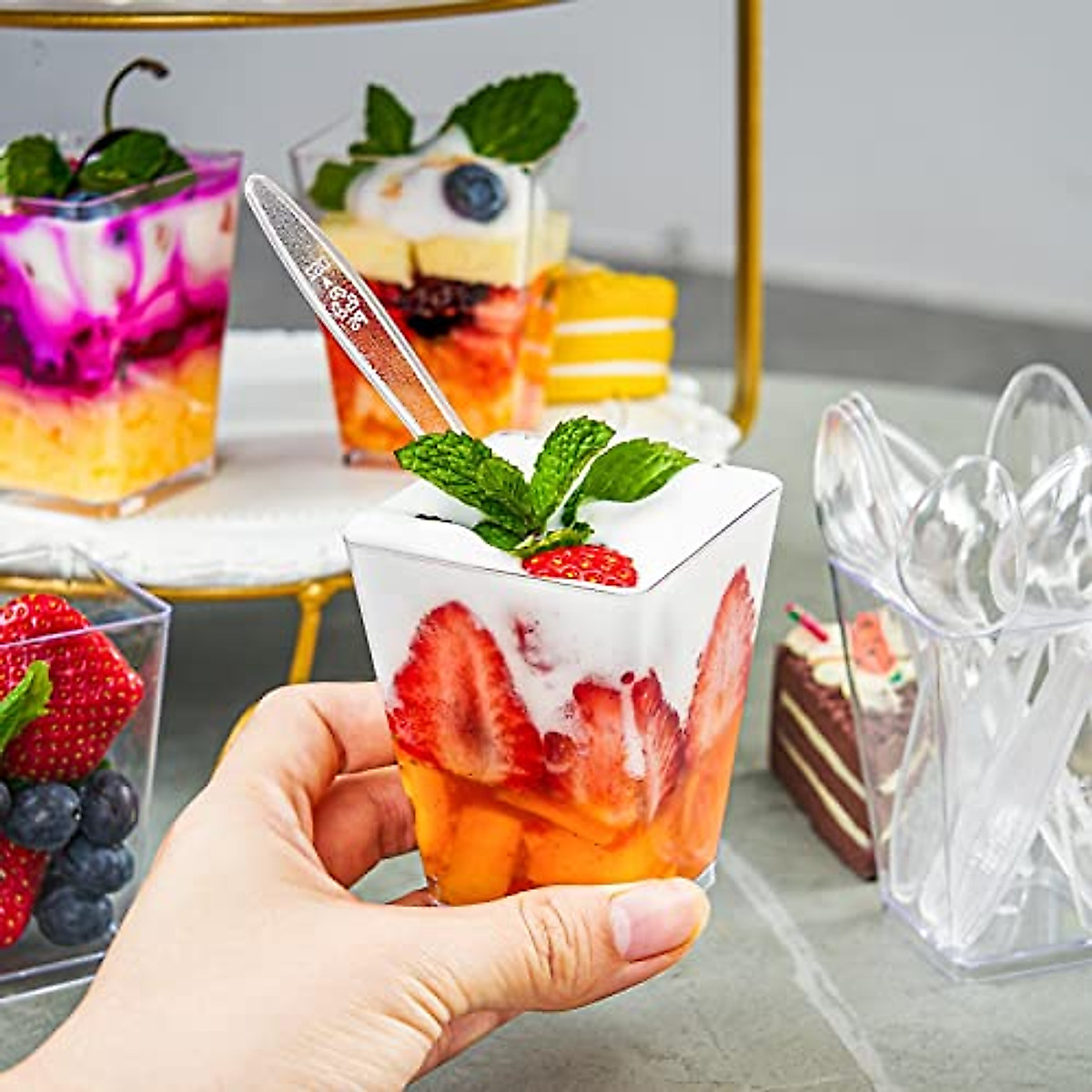 Kucoele 50 Pack 5 oz Plastic Dessert Cups with Lids, Mini Pudding Cups with Spoons Clear Parfait Cups Appetizer Cups for Fruit Mousse Yogurt and Tastings