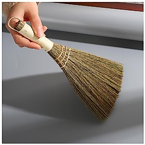 HAOHIZE Whisk Broom, Dust Brush Household Portable Cleaning Brush Handheld Brush Hand Broom Manual Straw Small Broom Handmade Dust Floor Cleaning Sweeping Broom Soft Hos