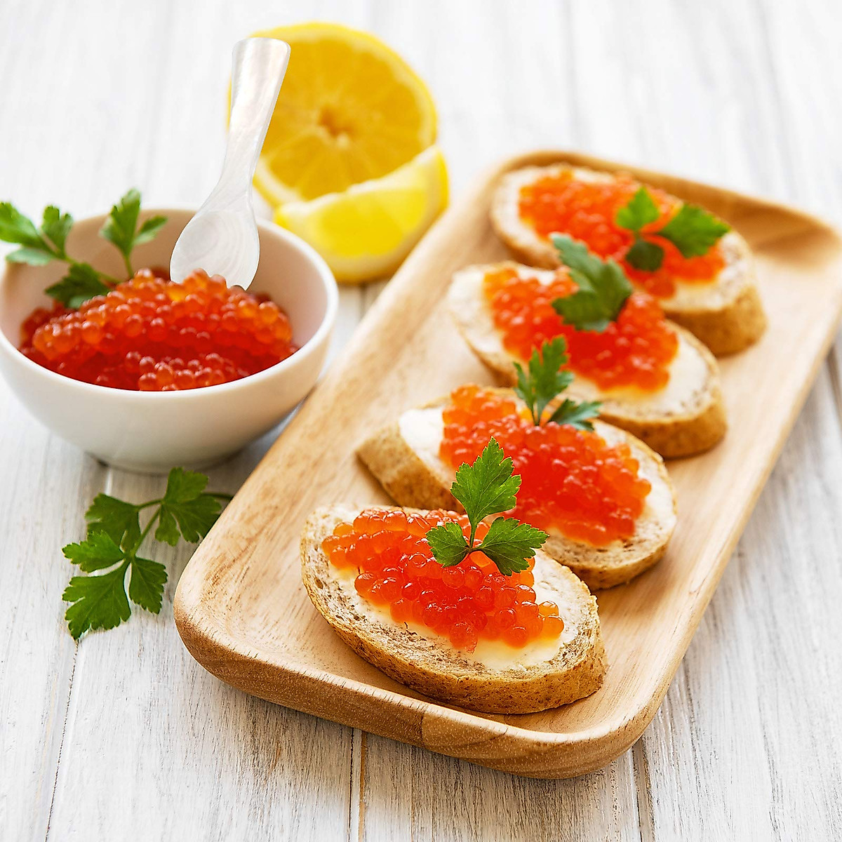 Glass Caviar Chiller Server Set Plus 6 Pcs Caviar Spoons Caviar Serving Set 2.76 to 3.54 Inches Mother of Pearl Spoon Shell Spoon Round Handle, Universal Martini, Wine, Liquor Cocktail Chiller