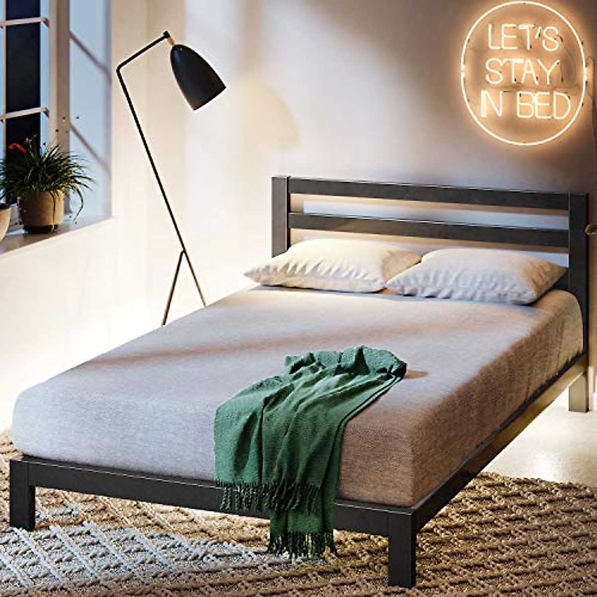 ZINUS Arnav Metal Platform Bed Frame with Headboard / Wood Slat Support / No Box Spring Needed / Easy Assembly, Twin