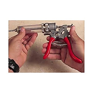 SpitJack Magnum Meat Injector Gun. Food Flavor Injection Syringe for Smoked BBQ Marinades and Meat Seasoning. 4 needles for Pork Butt, Beef Brisket, Turkey Breast. 50ml Capacity. Made in the USA.