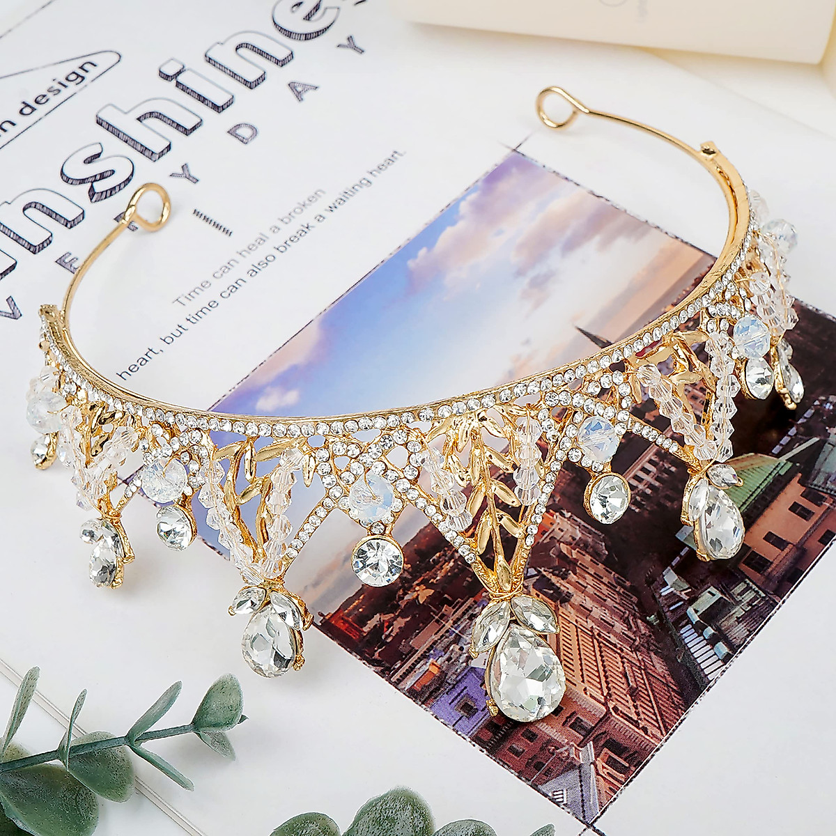 TOCESS Princess Crown and Tiara for Women Princess Gold Tiara Queen Costume Crystal Rhinestone Crown for Bride Bridal Girl Ladies Wedding Prom Birthday Festival Party, Ideal Gift for Women (Gold)