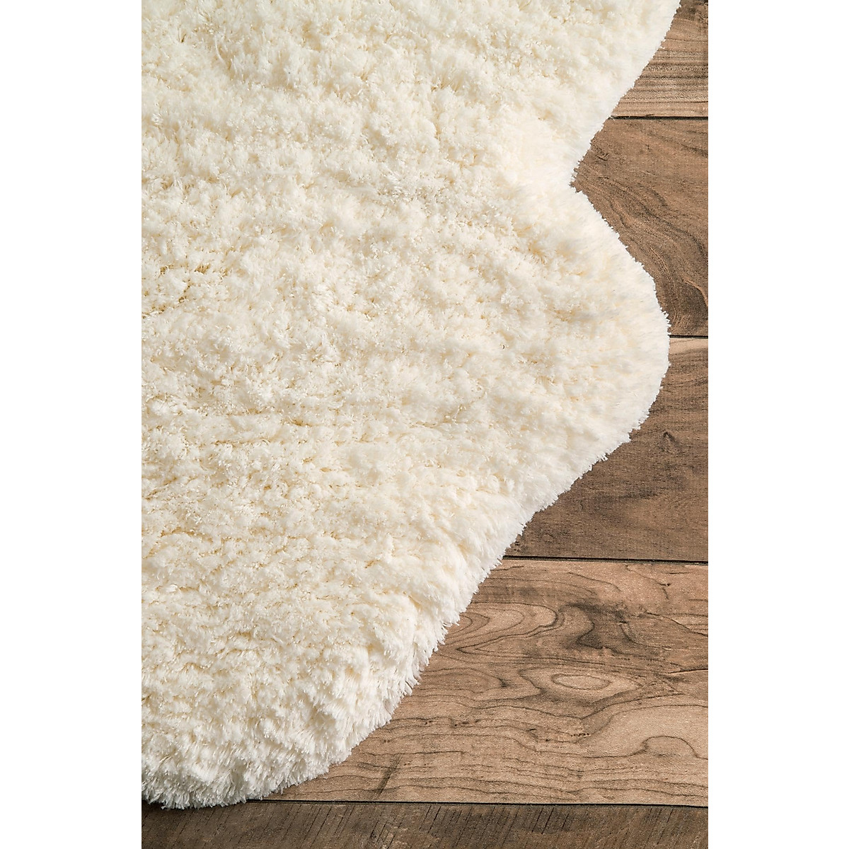 nuLOOM Sheepskin Sexto Pelt Shag Area Rug, 4' 9" x 6', Natural