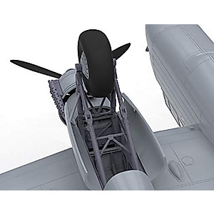 Airfix Avro Lancaster B.II Model Kit (1:72 Scale)