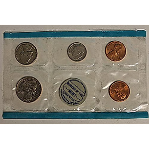 1970 United States Mint Uncirculated Coin Set in Original Government Packaging