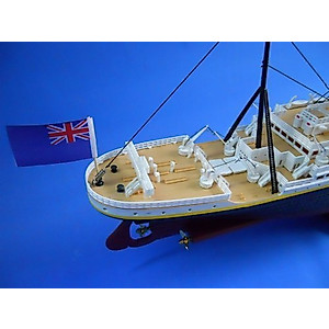Ready To Run Remote Control RMS Titanic 32" with Lights - White Star Lines - Remote Control Model Cruise Ship - RC Ocean Liner - Model Cruise Ship
