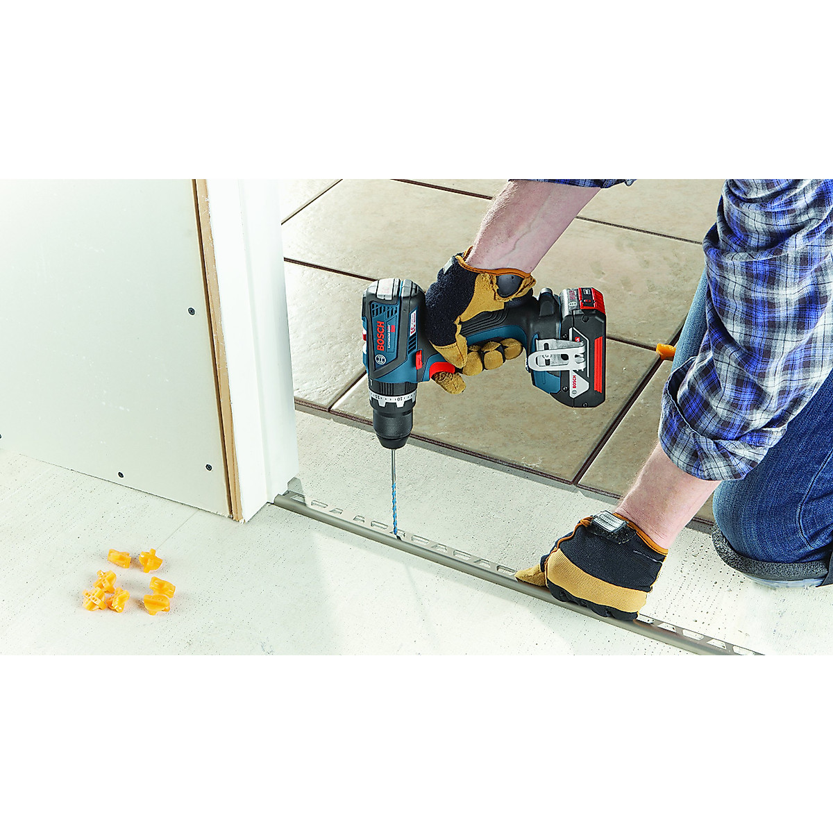 Bosch CLPK251-181 18V 2 Tool Combo Kit with 1/4" and 1/2" Socket Ready Impact Driver and 1/2" Hammer Drill/Driver, Blue