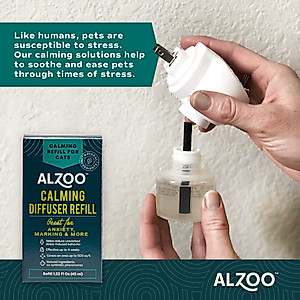 ALZOO Calming Diffuser Refill for Cats, Helps Reduce Unwanted Stress-Induced Behavior, 100% Plant-Based Active Ingredients, Covers Up to 500 Sq. Ft, 1.52 Fl. Oz.