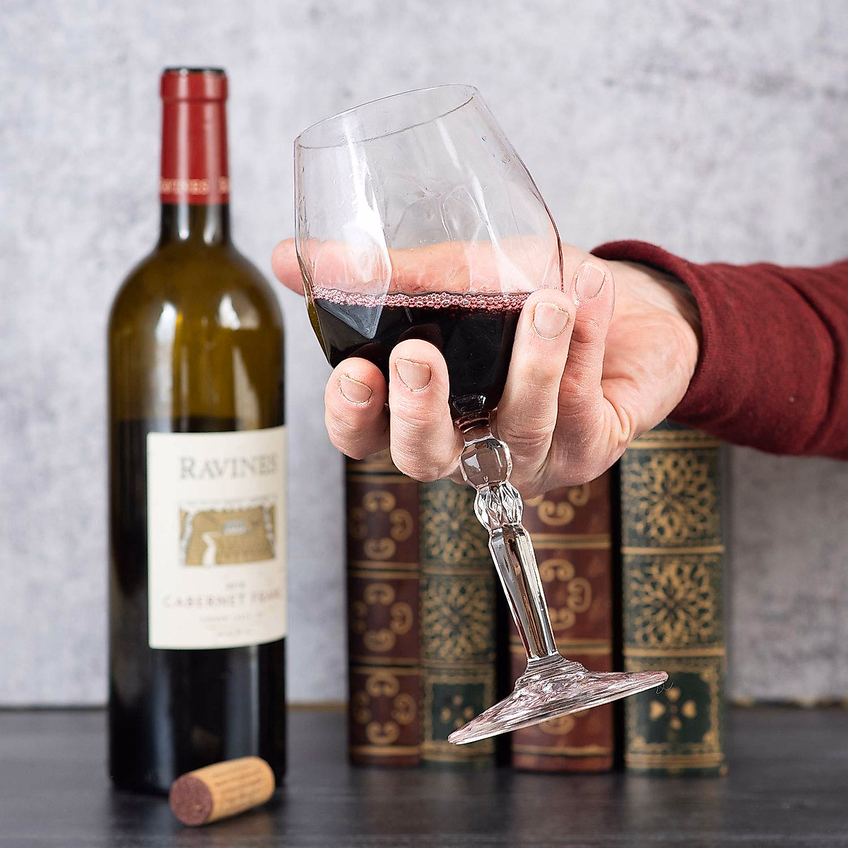 HISTORY COMPANY Luigi Veronelli “Crafted in Italy” Meditation Wine Glass (Gift Box Exclusive)