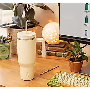 Hydrapeak Voyager 40 oz Tumbler With Handle and Straw Lid, Tumbler, 40 Oz Tumbler Handle, Tumbler Lid Straw, Tumblers, 40oz Tumbler With Handle (Lavender)